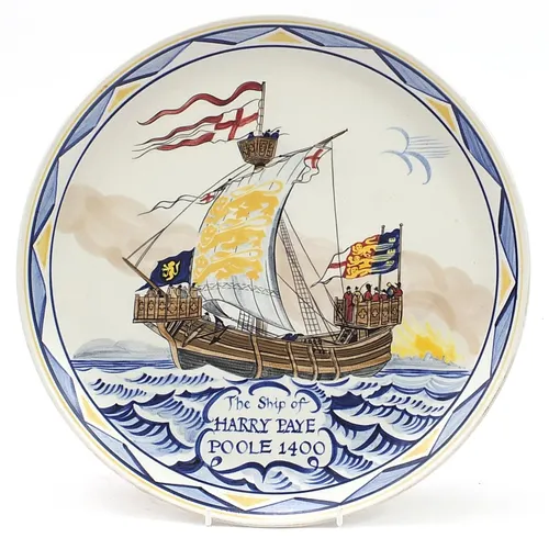 Poole Pottery plate commemorating The Ship of Harry Paye, 32... | Barnebys