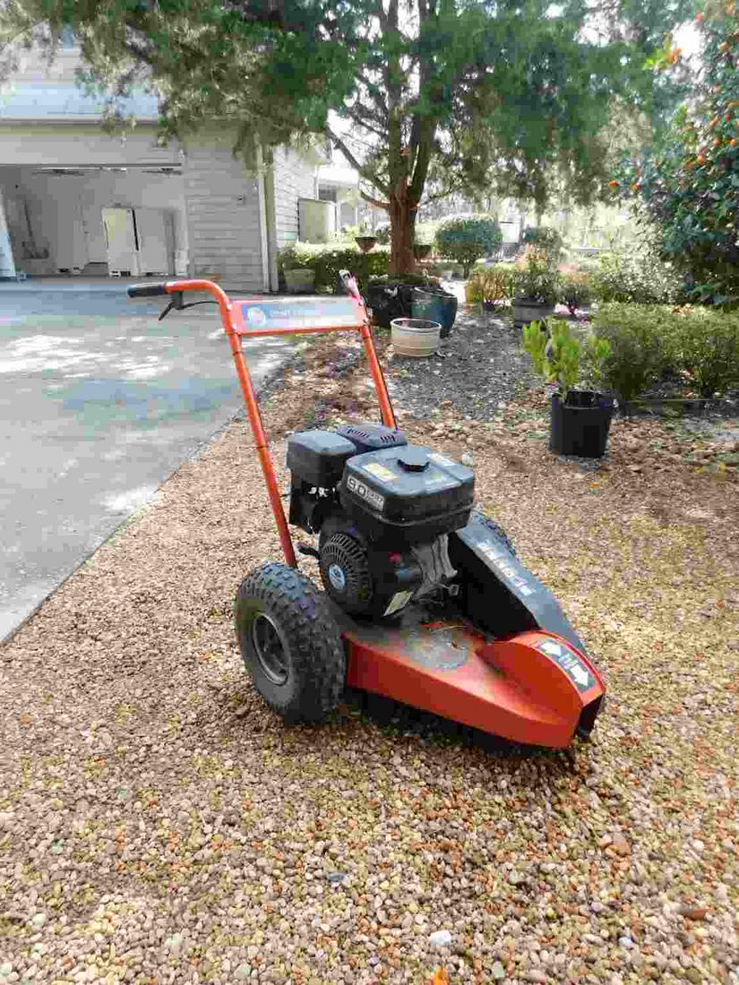 Dr stump grinder 9.0 ex27 premium subaru engine | Barnebys